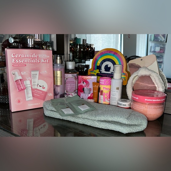 Drunk Elephant | Makeup | 2 Piece Womens Beautymakeup Bundle | Poshmark